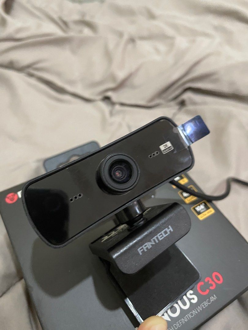 Fantech Luminous C30 2k Quad Hd Camera, Computers & Tech, Parts & Accessories, Webcams on Carousell