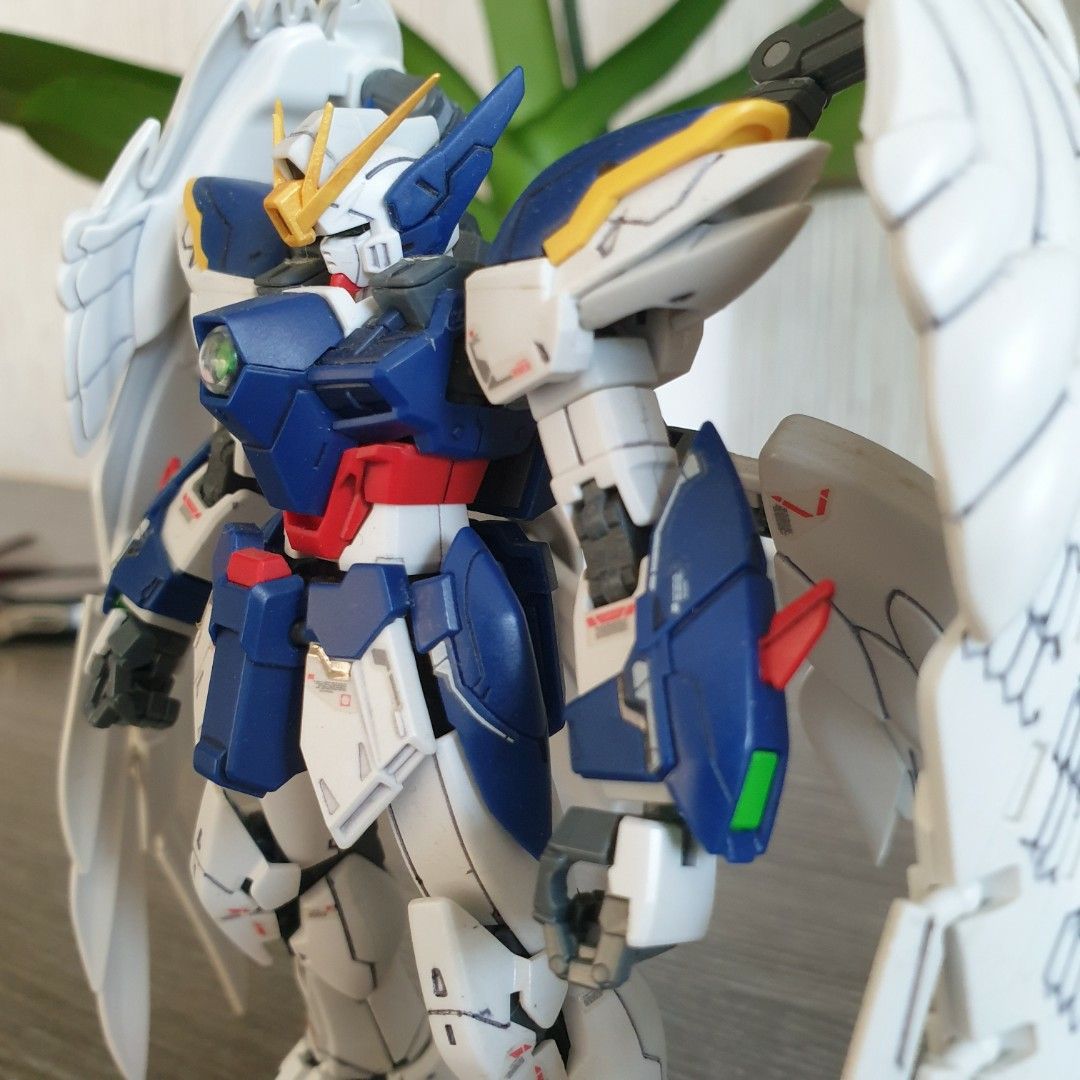 FIRE SALE GUNDAM GUNPLA, Hobbies & Toys, Toys & Games on Carousell