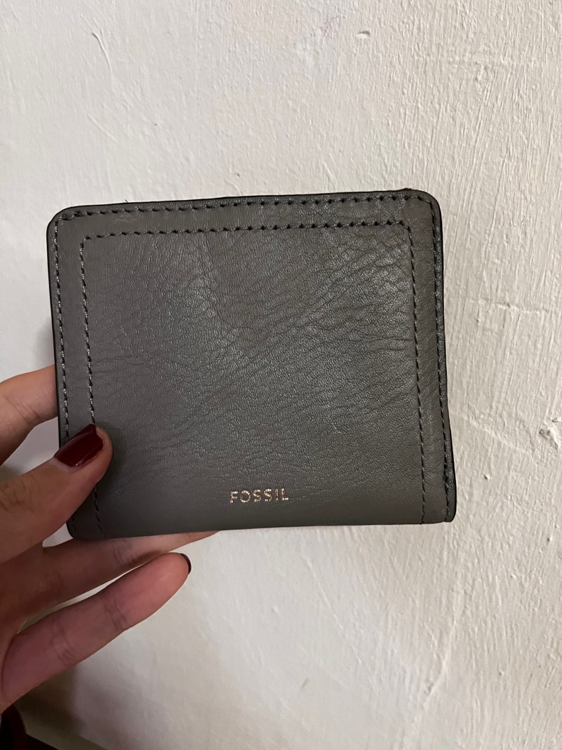 Fossil Wallet, Women's Fashion, Bags & Wallets, Wallets & Card Holders ...