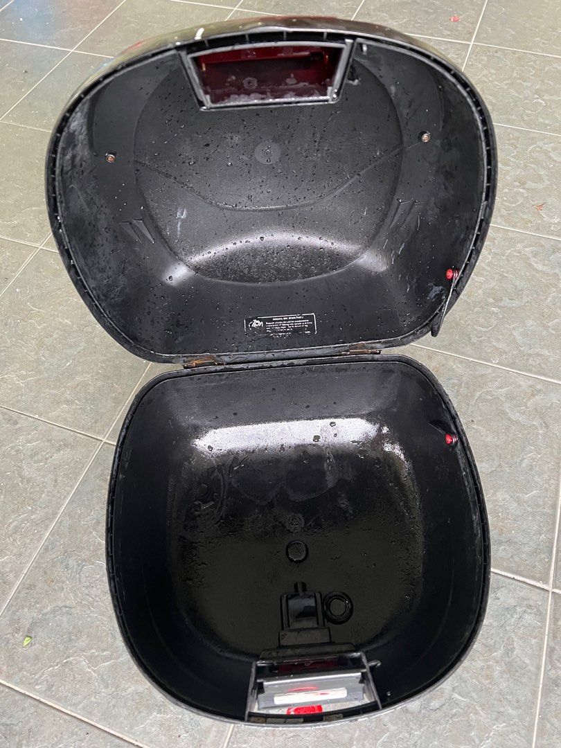 Givi Box, Motorbikes on Carousell