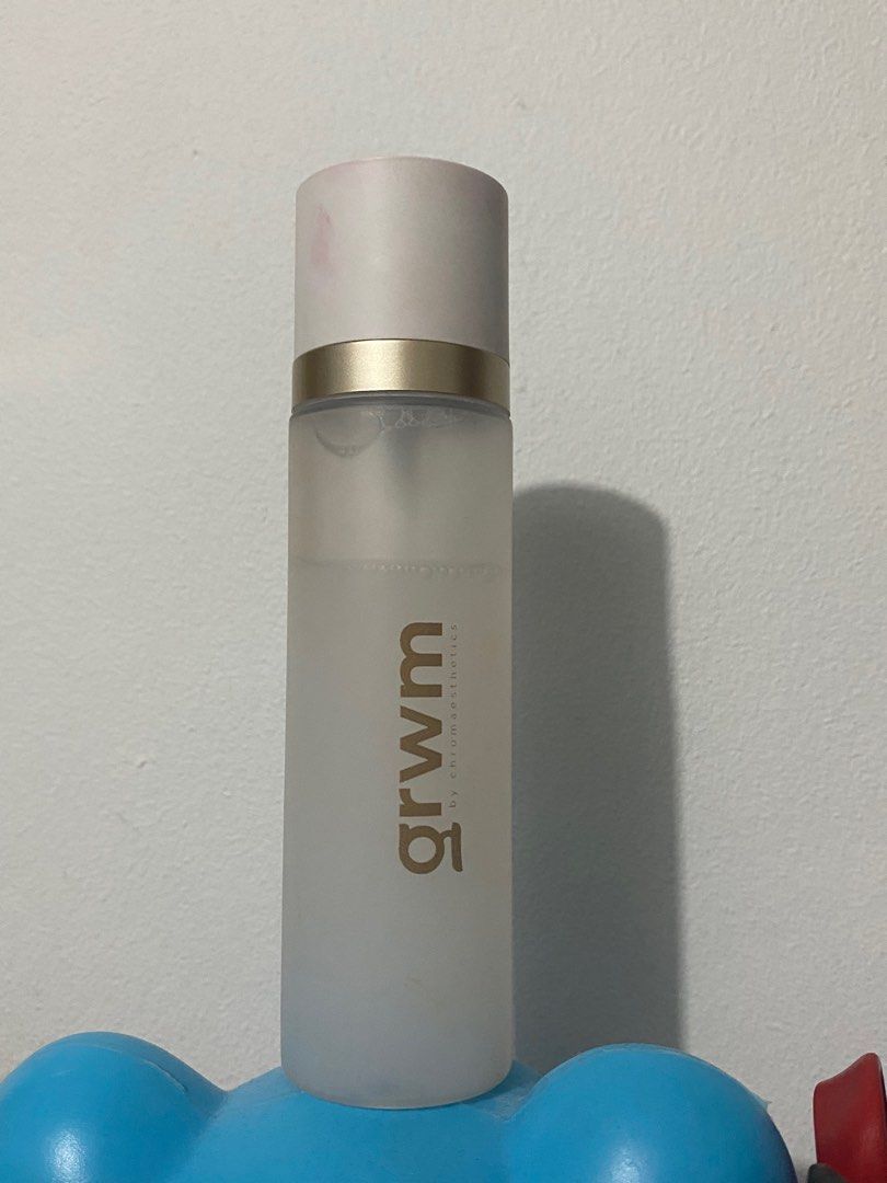Grwm setting spray, Beauty & Personal Care, Face, Makeup on Carousell