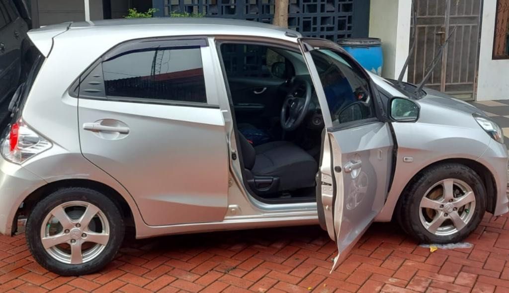 Honda Brio Type E Matic 2015, Mobil & Motor, Mobil untuk Dijual di ...