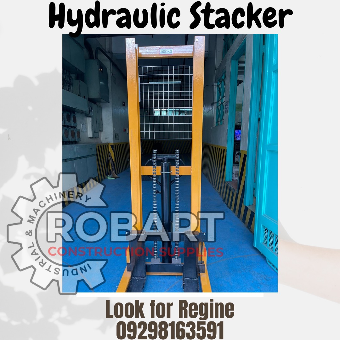 Hydraulic Stacker 2 tons, Commercial & Industrial, Construction Tools ...