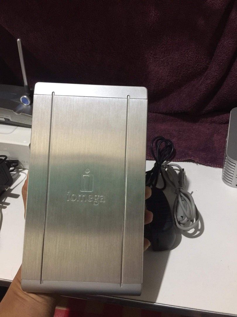 Iomega Mdhd320-U Silver Hi Speed 2.0 USB 320GB Desktop USB External ...