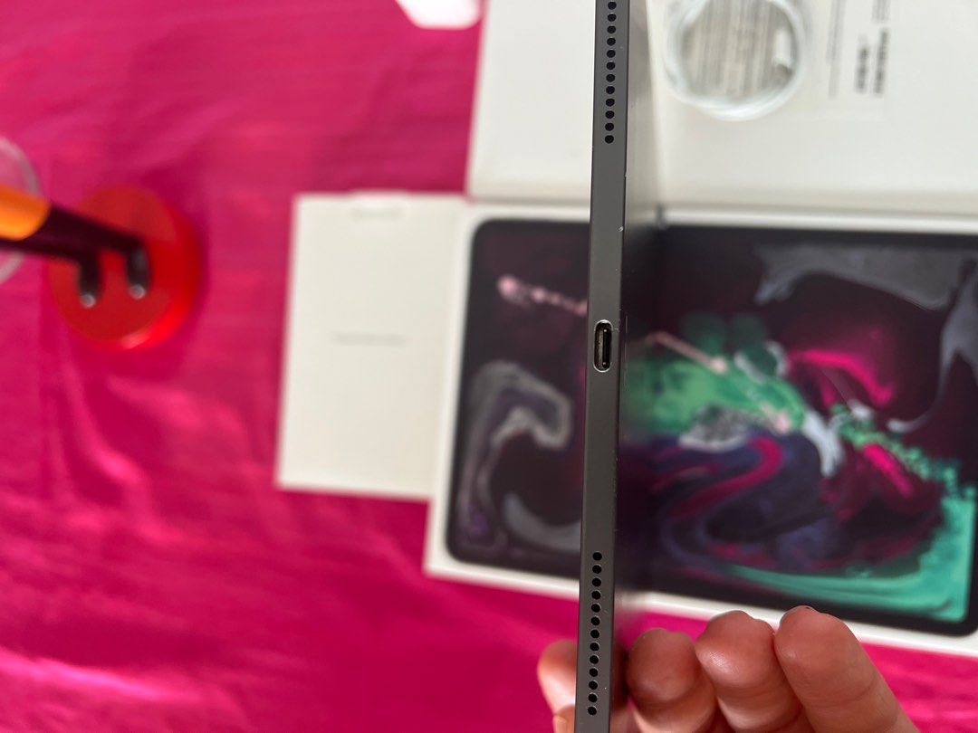 iPad Pro 11-inch (1st Gen) WiFi 256GB Space Gray, Computers & Tech ...