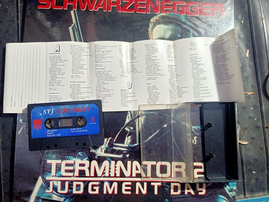 Kaset Rock SYJ - Khudrat, Hobbies & Toys, Music & Media, CDs & DVDs on ...