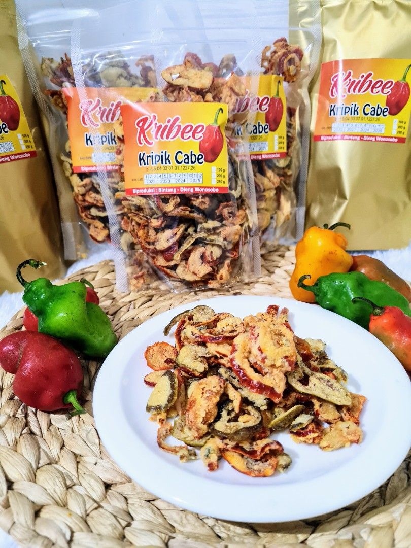 Kripik Cabe/ Cabe crispy/ Kribee/ Kripik Cabe Dieng/ Hot Chilli Chips ...