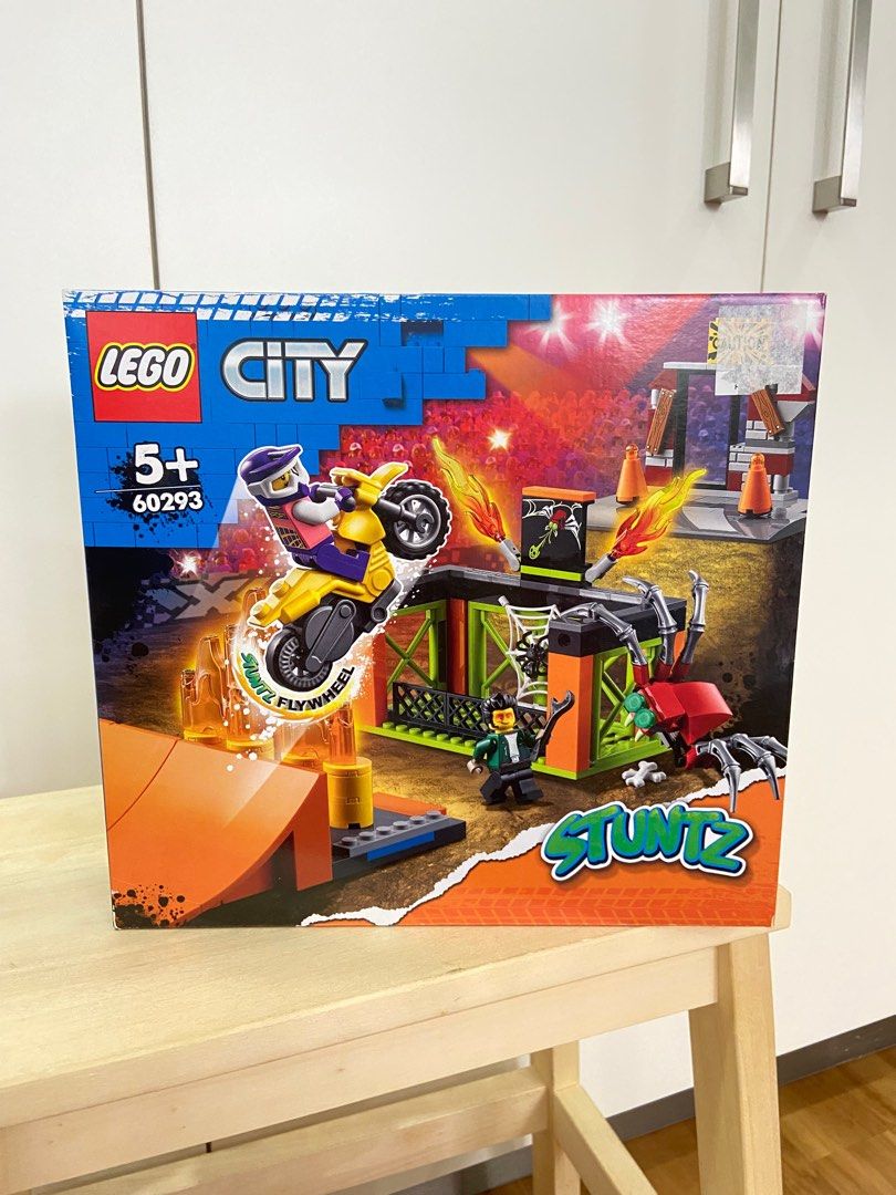LEGO City 60293 Stunt Park, Hobbies & Toys, Toys & Games on Carousell