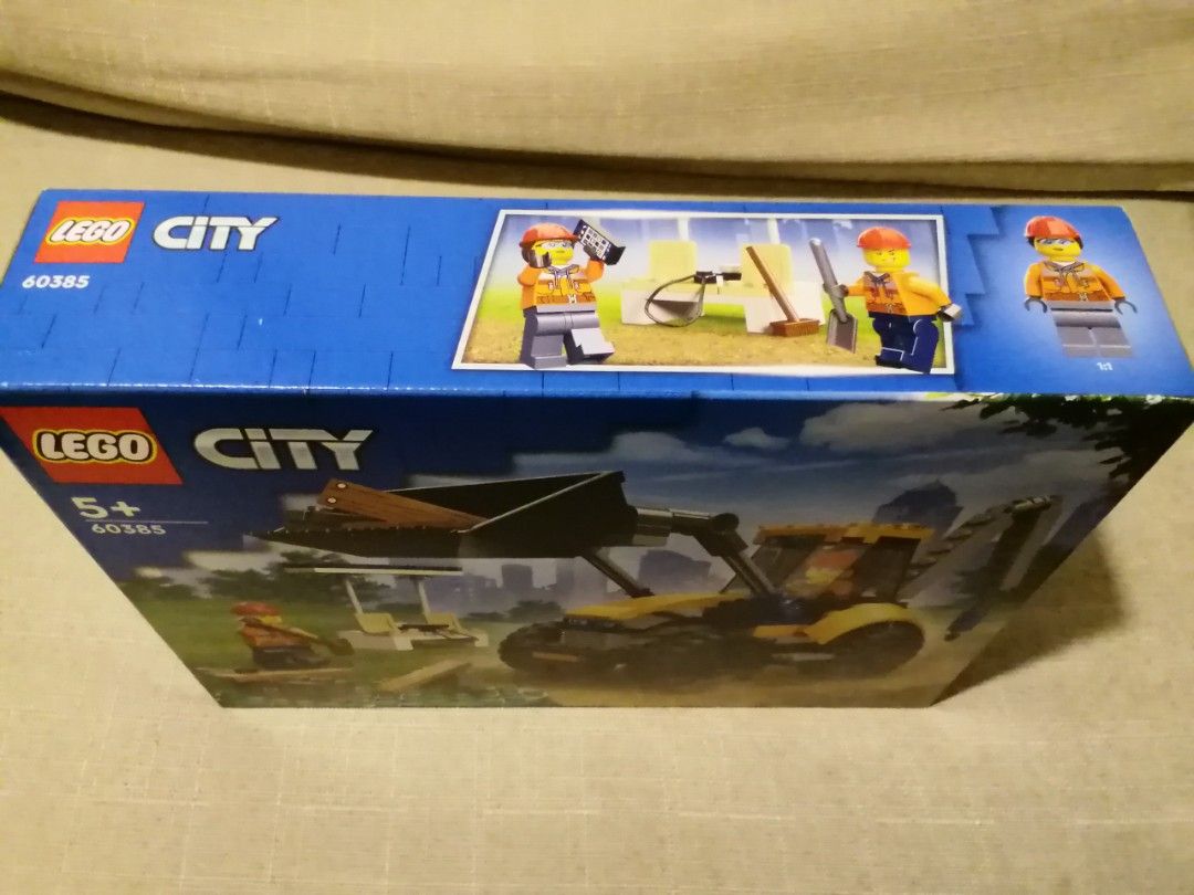 Lego City 60385 Construction Digger, Hobbies & Toys, Toys & Games on ...