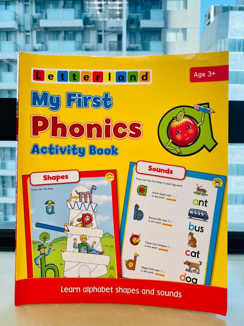 Letterland My First Phonics Activity Book, 興趣及遊戲, 書本 & 文具, 小朋友書 - Carousell