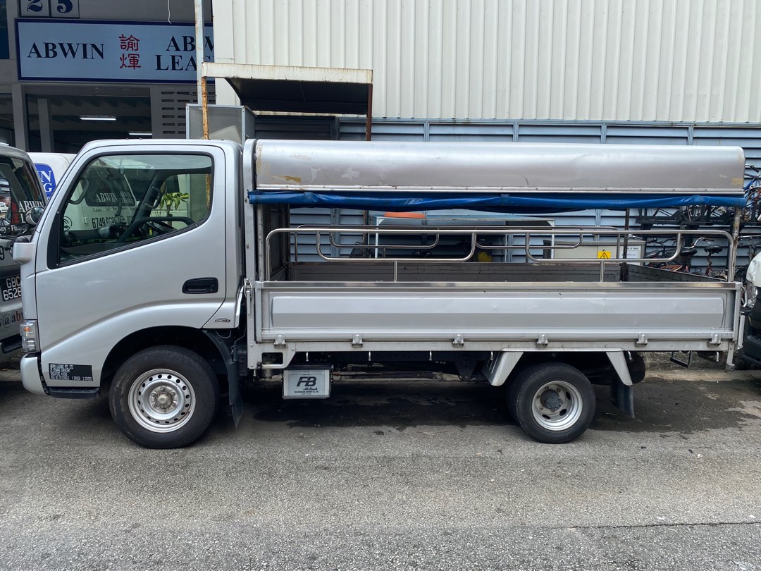 Lorry Rental 10ft Toyota Dyna Full Canopy Manual Diesel Rent Lease ...