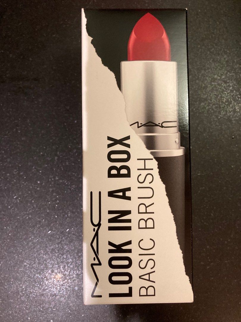 MAC Look In A Box, Beauty & Personal Care, Face, Makeup on Carousell