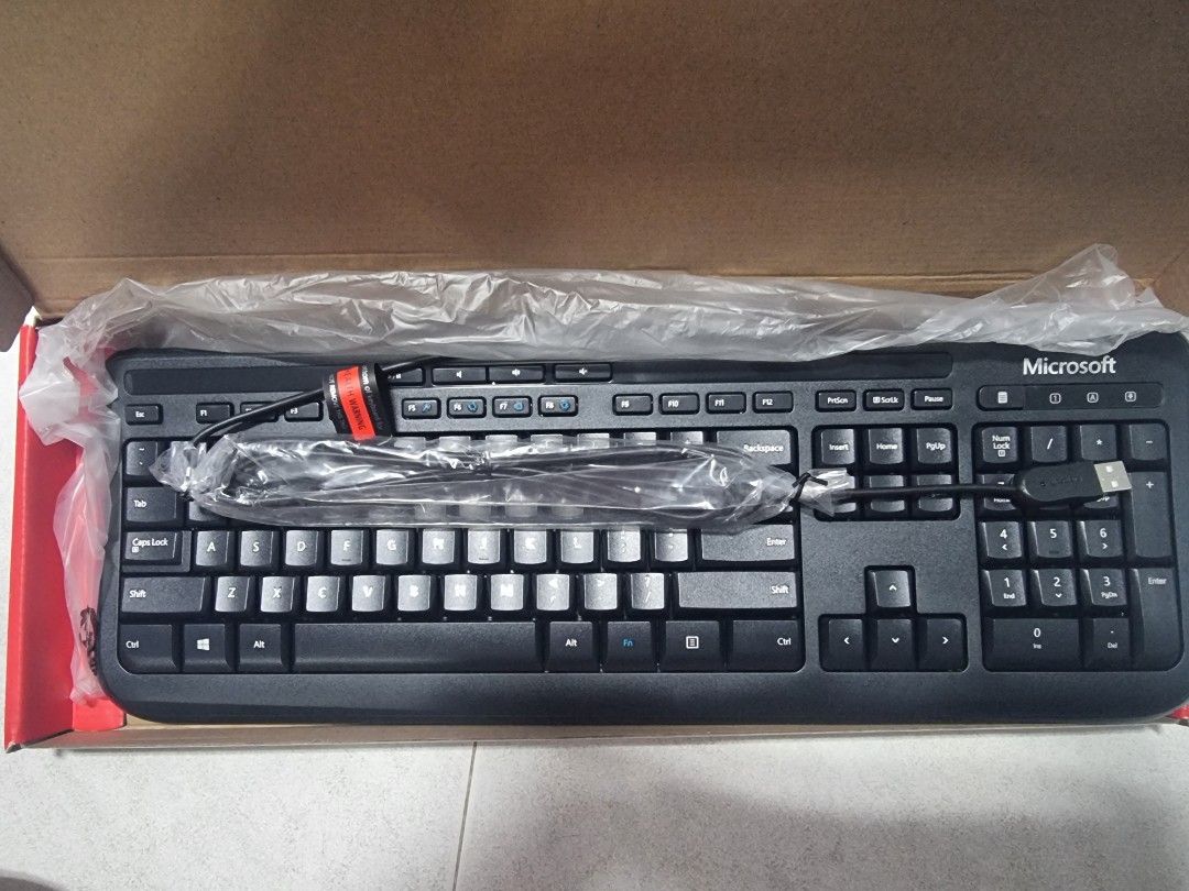 Microsoft Wired 600 Keyboard, Computers & Tech, Parts & Accessories ...