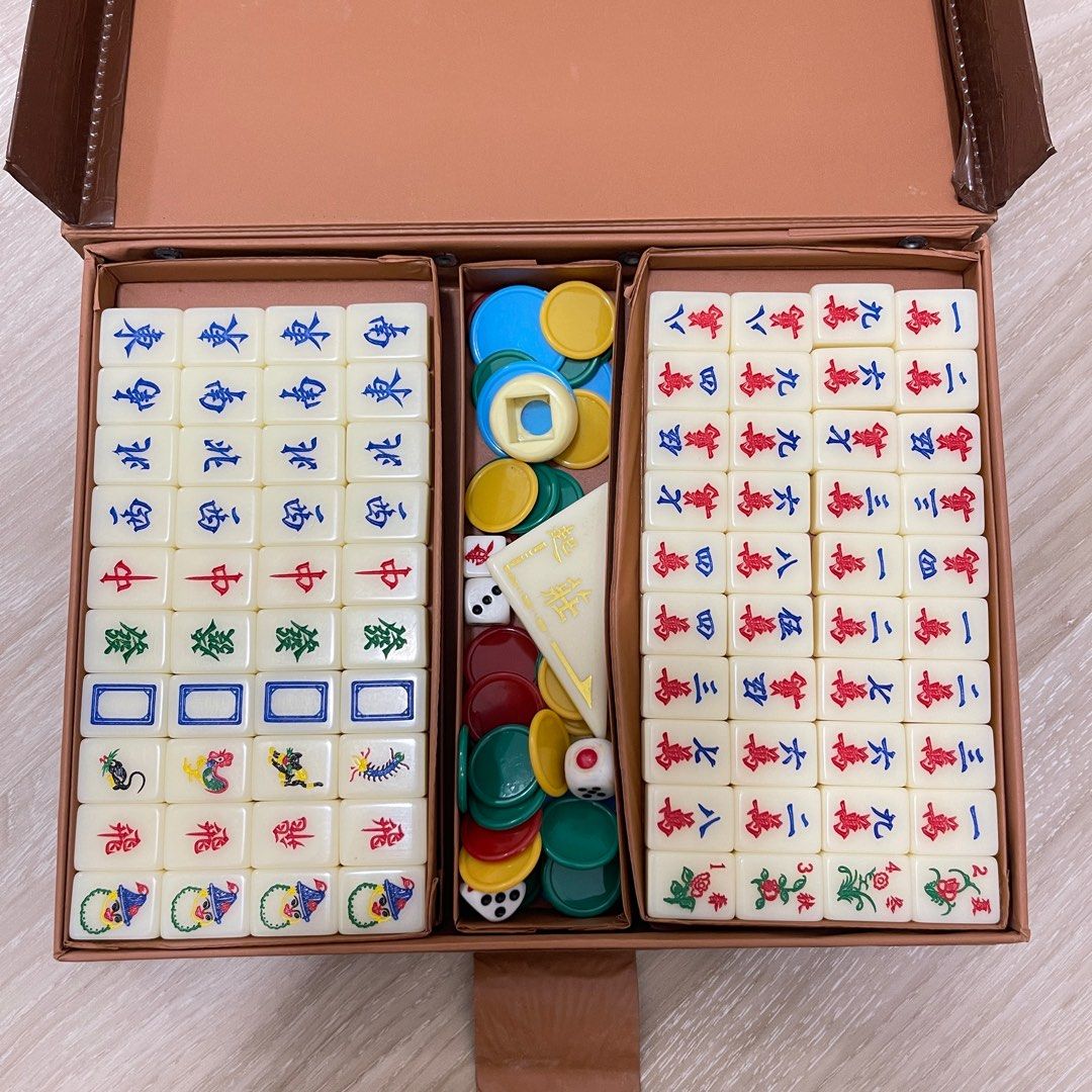 Mini Mahjong Set, Hobbies & Toys, Toys & Games on Carousell