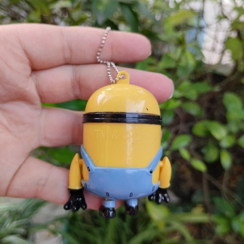 Minions Stuart keychain, Hobbies & Toys, Toys & Games on Carousell