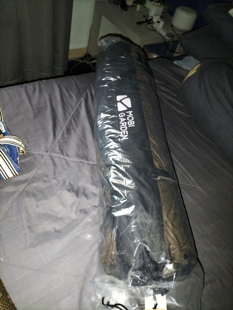 Moby Garden camping self inflate 3P pad, Sports Equipment, Hiking & Camping on Carousell