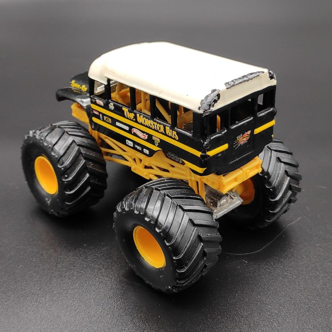 Monster Jam Bigfoot Hotwheel The monster bus, Hobbies & Toys, Toys ...