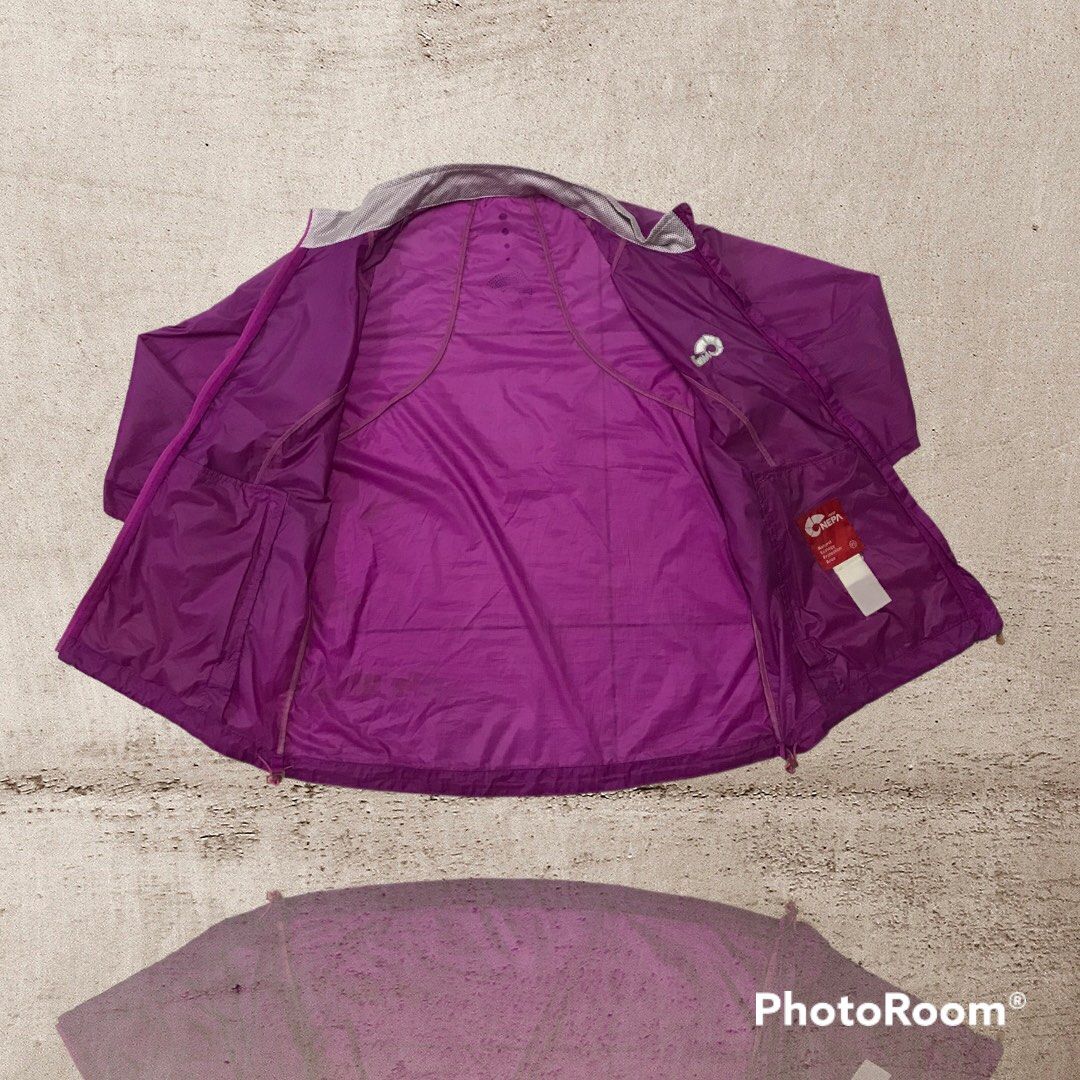 Nepa running jacket, Women's Fashion, Activewear on Carousell