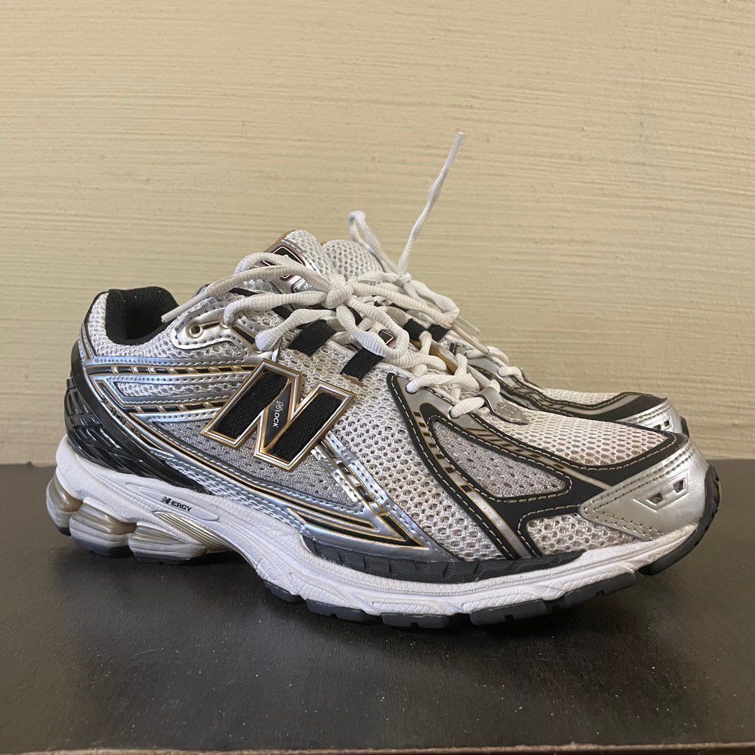 New Balance 1906R OG Color US9.5, Men's Fashion, Footwear, Sneakers on ...