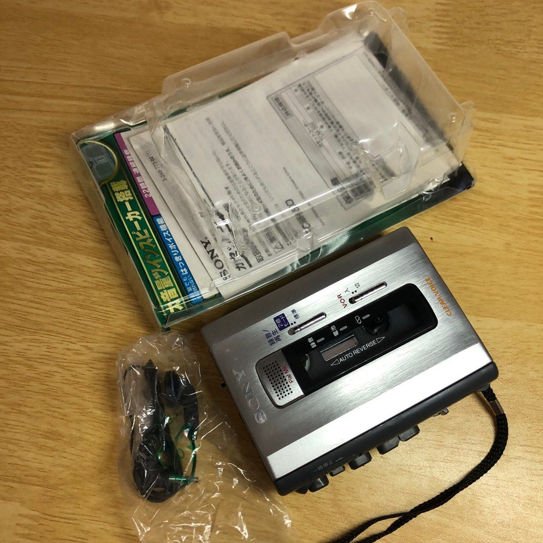 New Sony walkman tcm- 500, Audio, Portable Music Players on Carousell