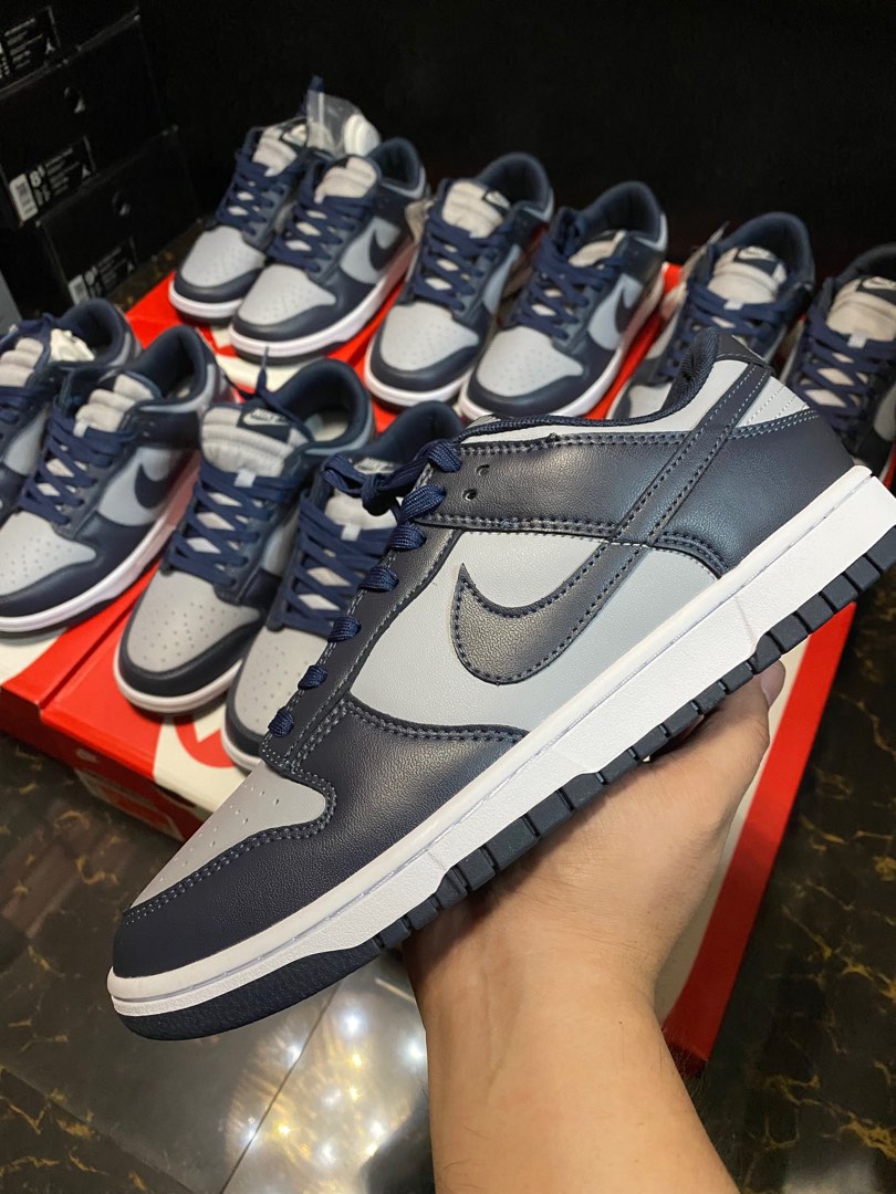 NIKE DUNK LOW GEORGETOWN, Men's Fashion, Footwear, Sneakers on Carousell