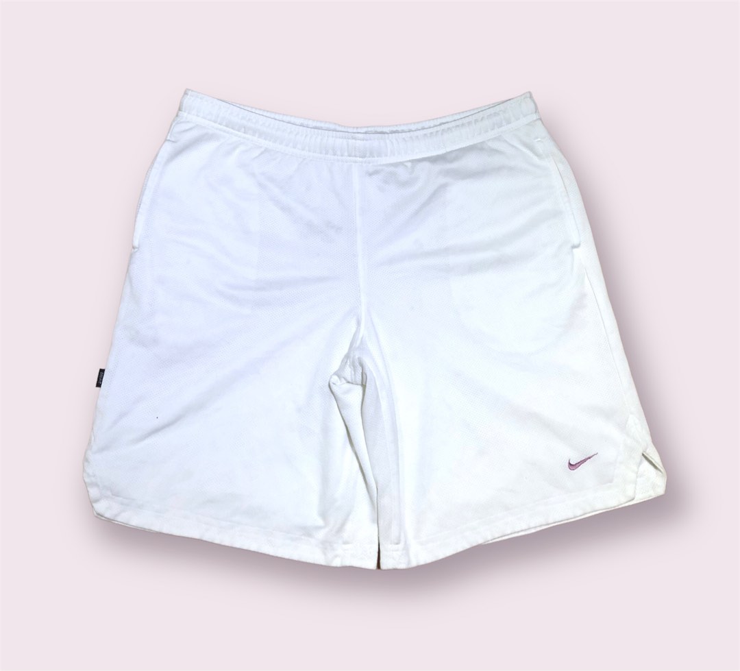 Nike side swoosh shorts, Men's Fashion, Bottoms, Shorts on Carousell