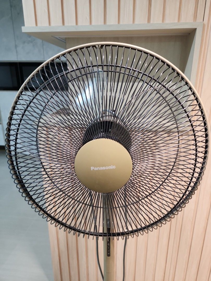 Panasonic F-400HS Electric Fan, Furniture & Home Living, Lighting ...