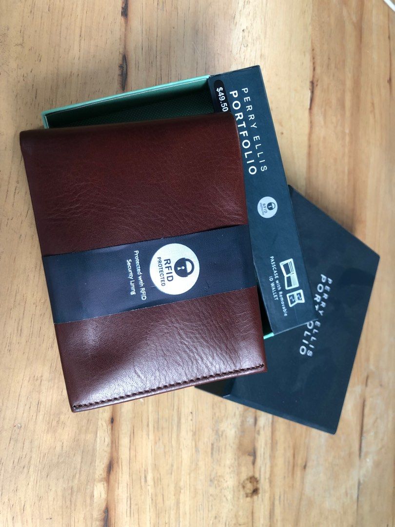 Perry Ellis Portfolio Wallet, Men's Fashion, Watches & Accessories ...