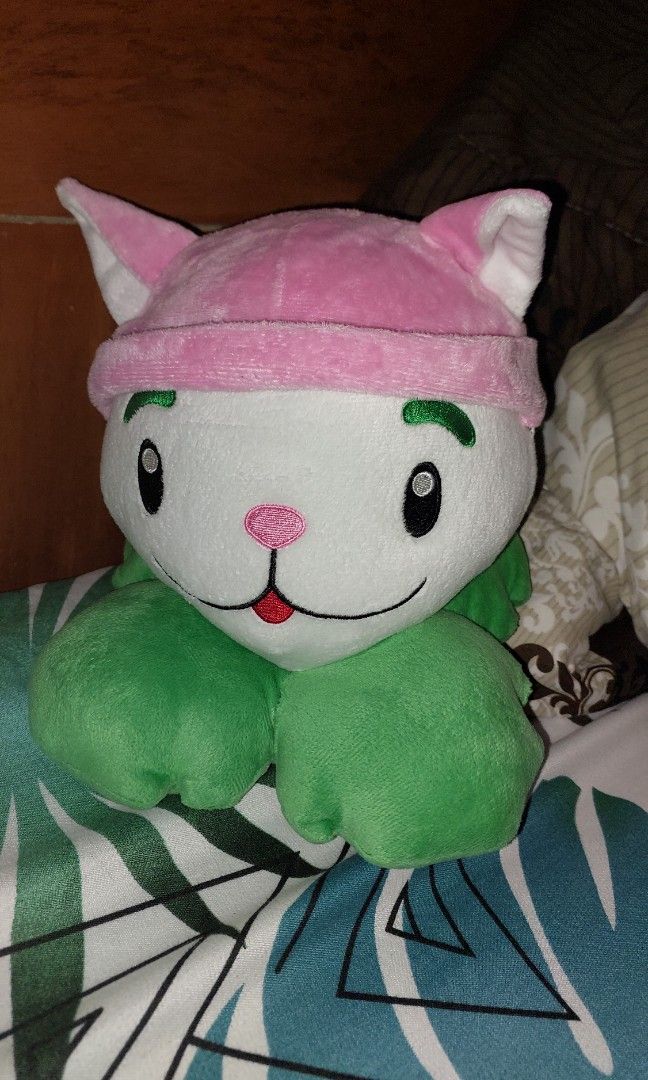 Plants vs. Zombies Cattail 8", Hobbies & Toys, Toys & Games on Carousell