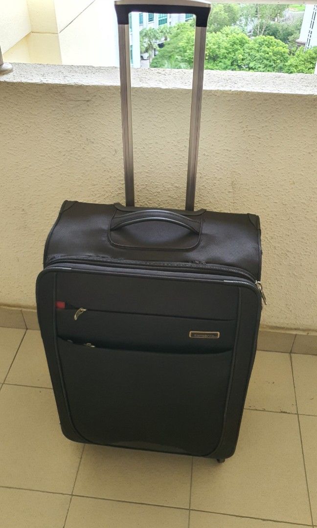 Samsonite 26-27 inch Luggage ( see description), Hobbies & Toys, Travel ...