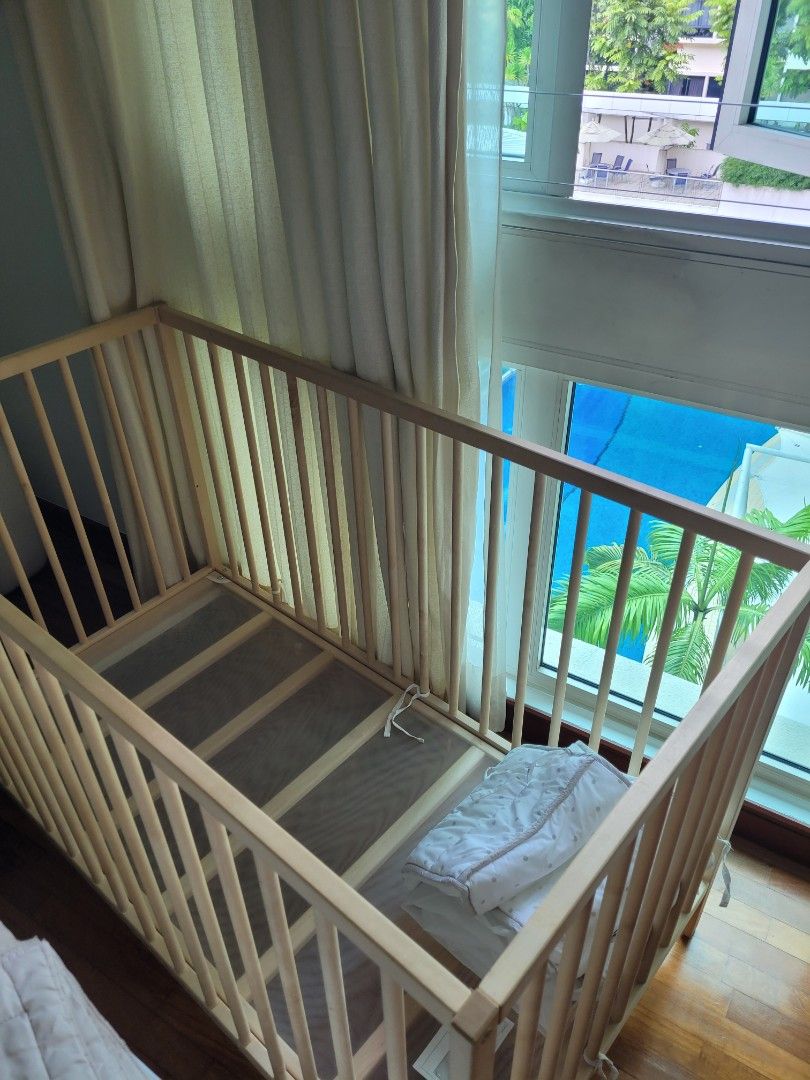 Sniglar cot with free cot lining, Babies & Kids, Baby Nursery & Kids ...