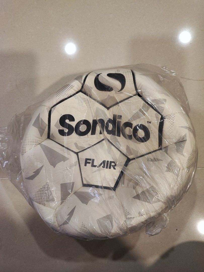 Sondico Flair Football size 5, Sports Equipment, Sports & Games, Racket ...
