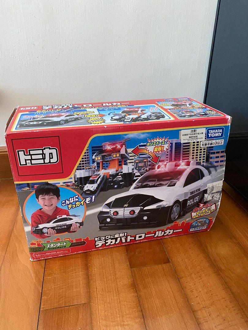 Tomica Police Patrol Car 巡邏警車, 興趣及遊戲, 玩具 & 遊戲類 - Carousell