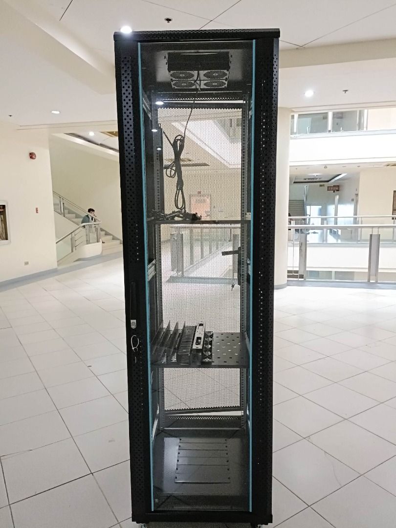 Tuffrack 42U Free Standing Data Cabinet W=600x D=800x H=7FT, Computers ...