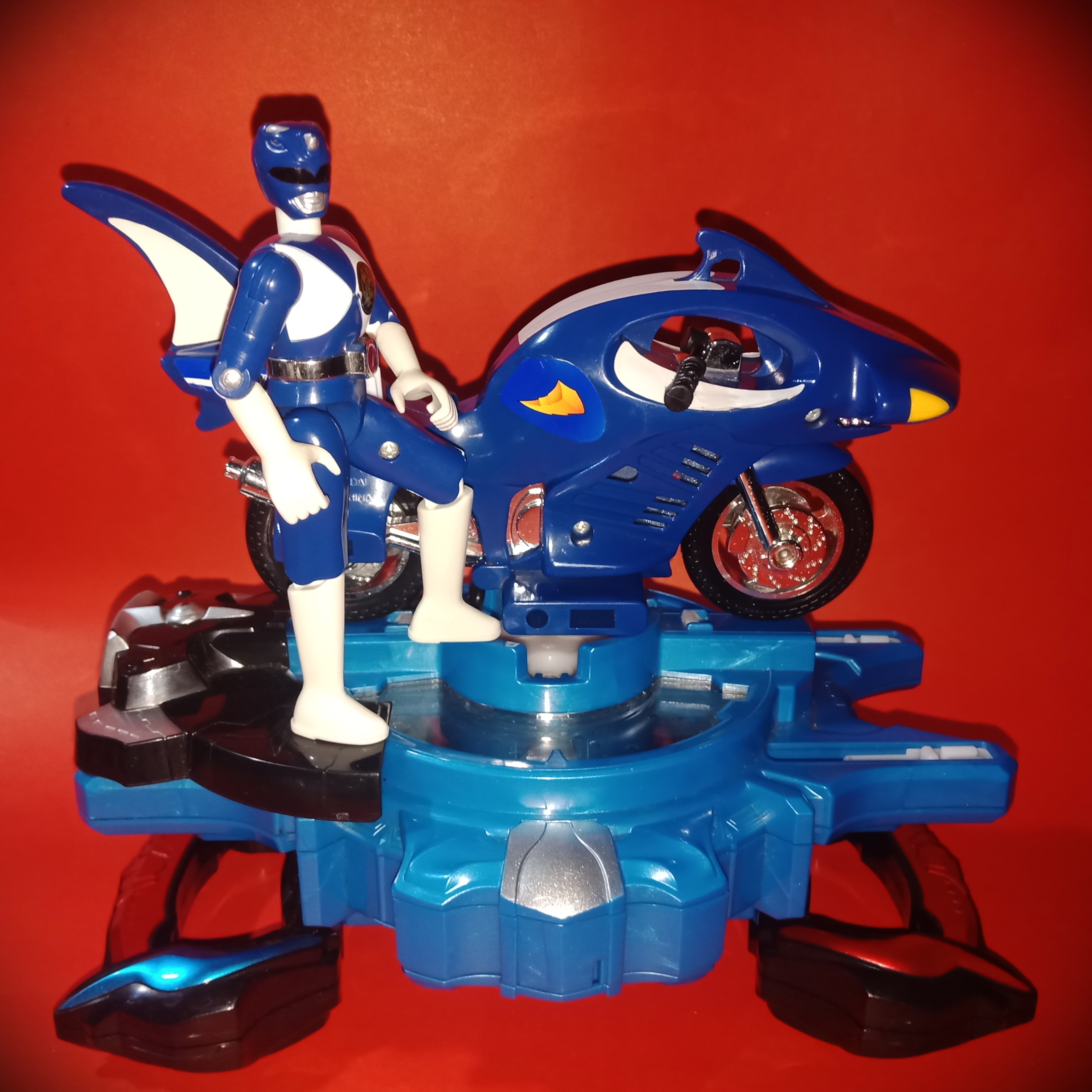 Vintage bandai year 1993 and 1994 power ranger blue and shark cycle ...