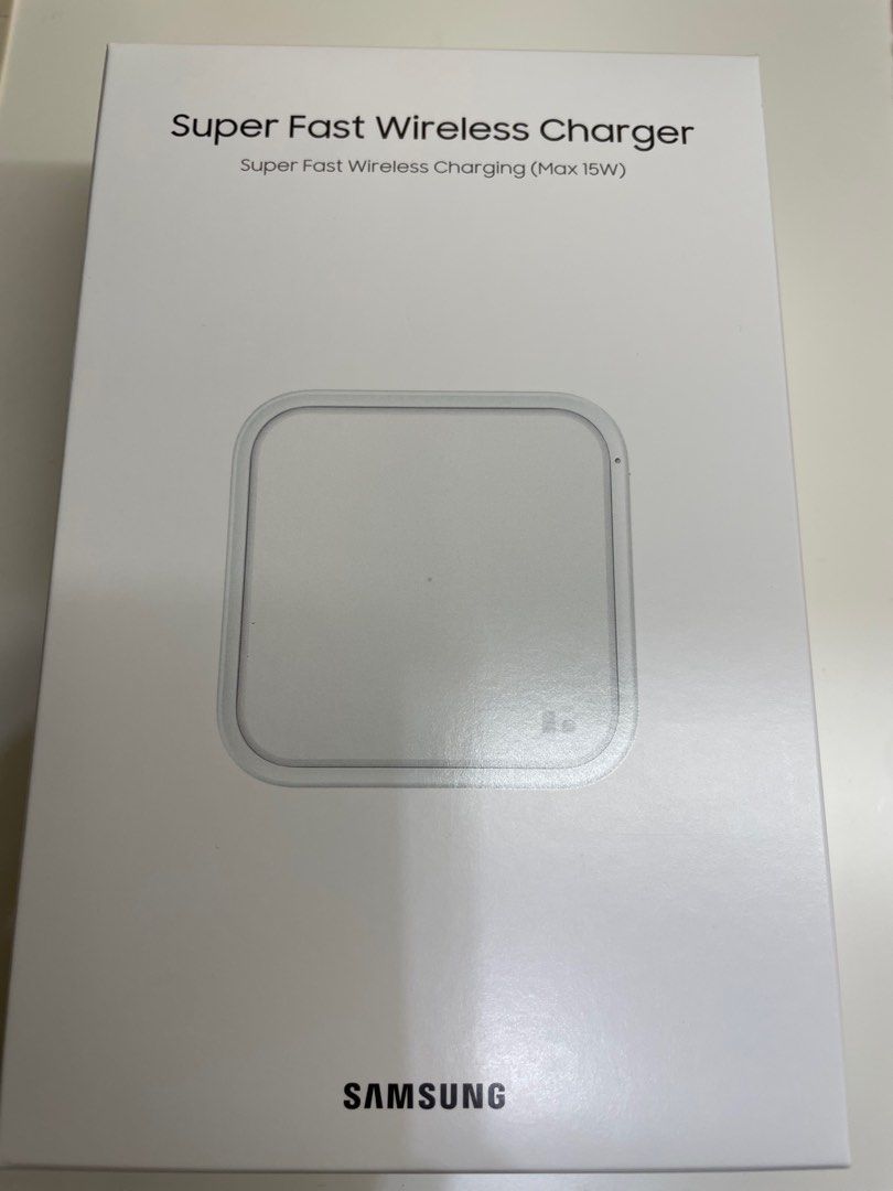 *全新* 三星原廠無線閃充充電板 Samsung 15W Wireless Charger Pas P2400 with TA [100% NEW], 手提電話, 電話及其他裝置配件, 充電器 ...