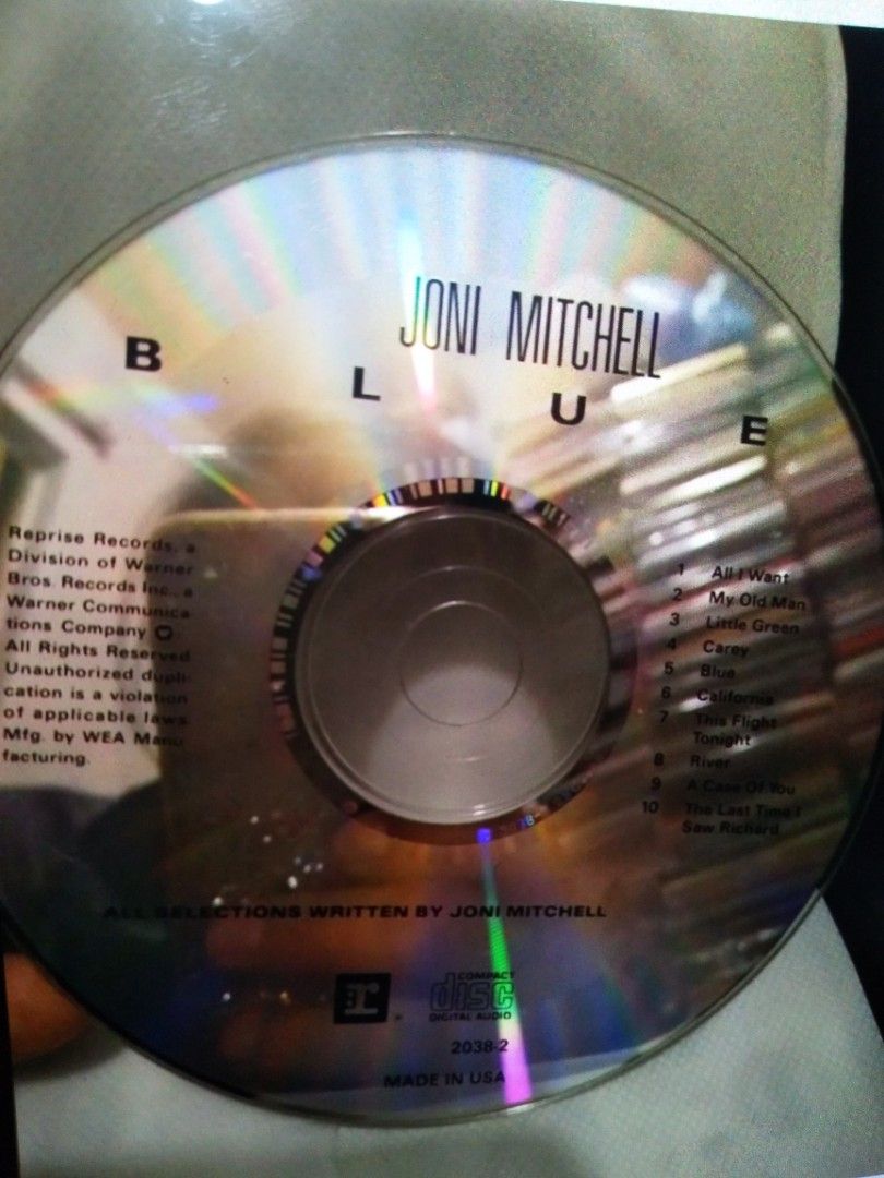 美版 JONI MITCHELL BLUE CD 舊版 裸碟, 興趣及遊戲, 音樂、樂器 & 配件, 音樂與媒體 - CD 及 DVD ...