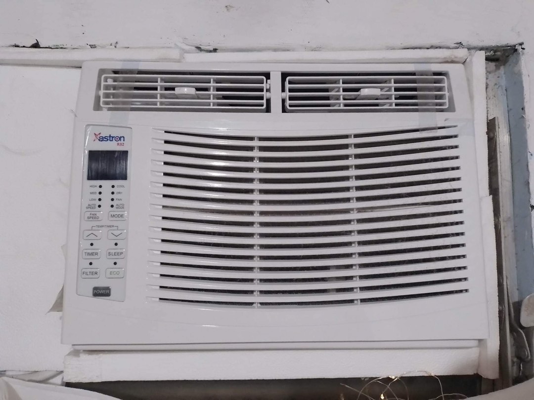 ASTRON AIRCON WITH REMOTE, TV & Home Appliances, Air Conditioning and ...