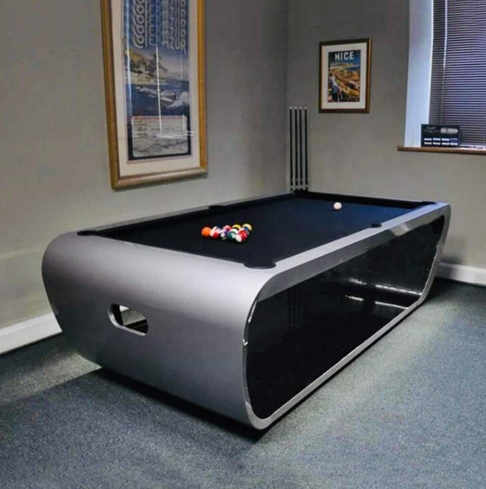 AVRIL billiard table with complete set of accessories, Sports Equipment ...