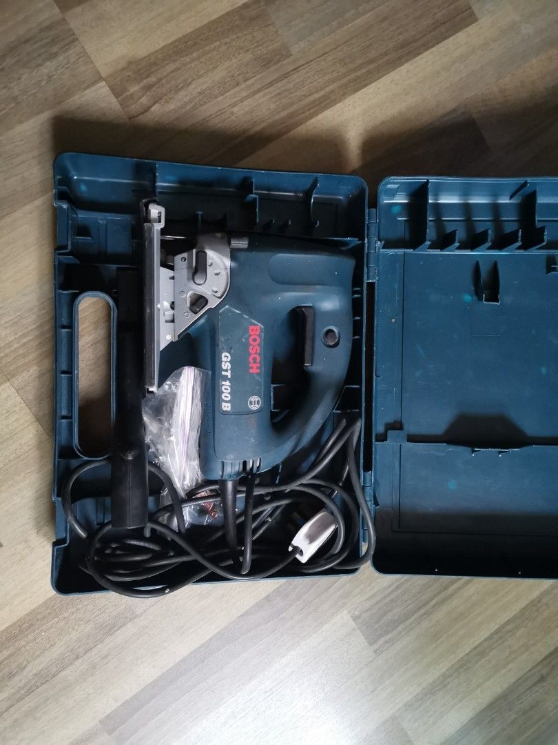 Bosch Jigsaw, Furniture & Home Living, Home Improvement & Organisation ...