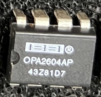 Burr-Brown OPA2604 Operation Amplifier, 音響器材, 可攜式音響設備 - Carousell