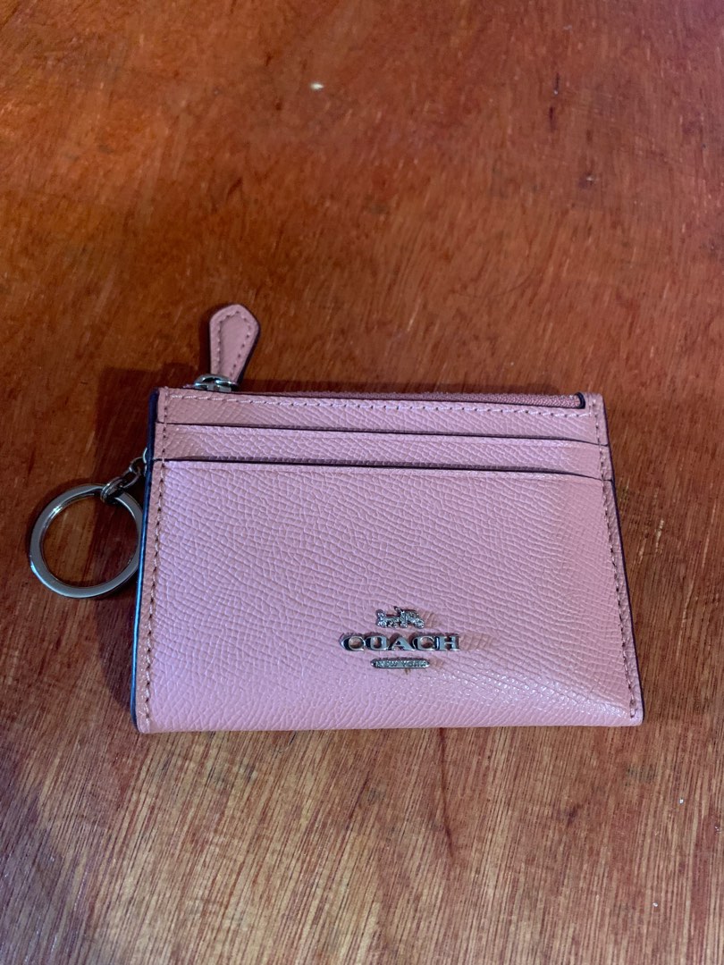 Coach Card Holder, Women's Fashion, Bags & Wallets, Wallets & Card ...