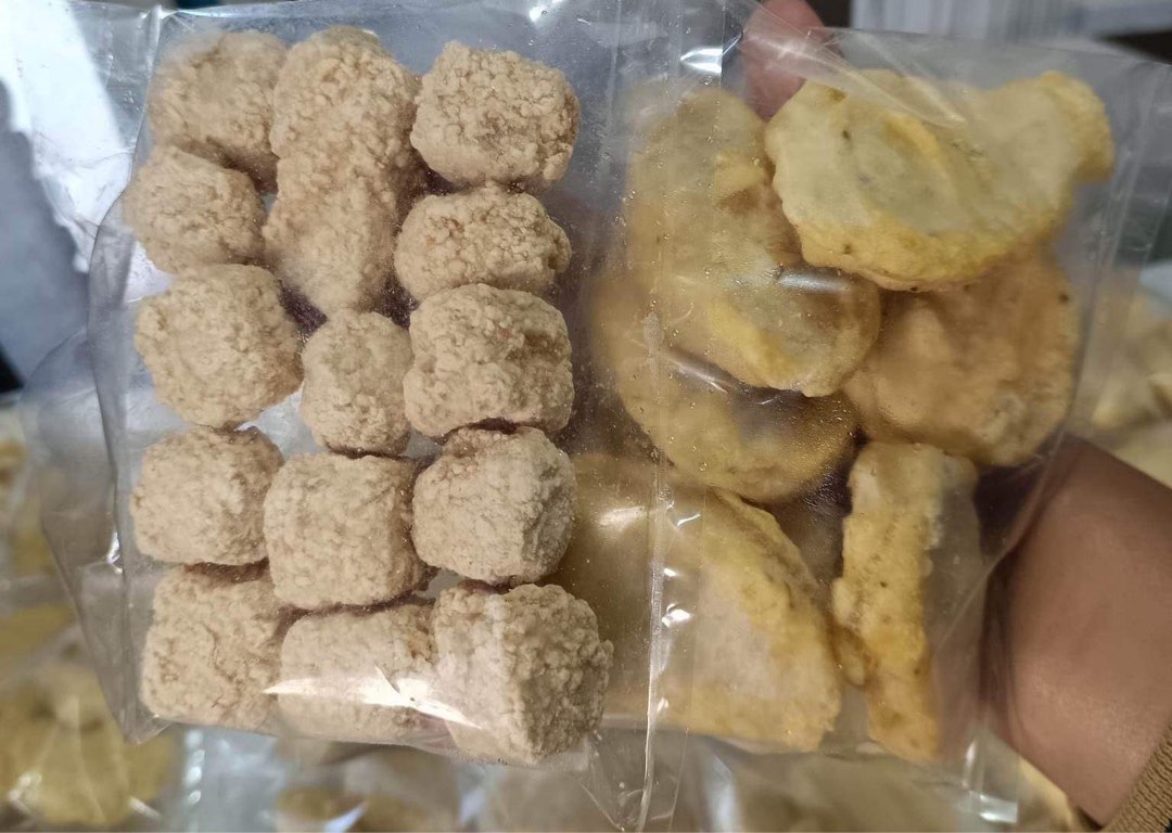 Combo Pack Chicken funshots and nuggets, Food & Drinks, Chilled ...