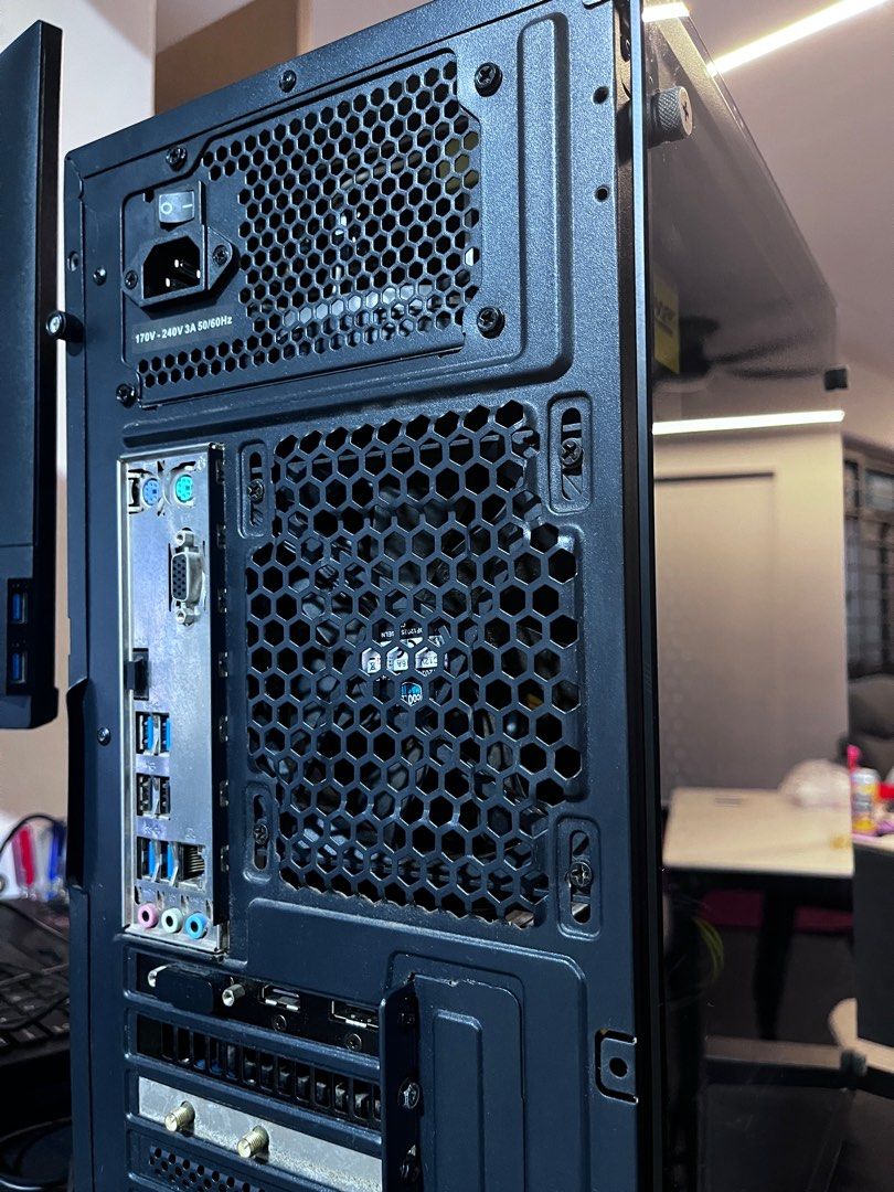 Custom Built Gaming Desktop Computer PC CPU Processor AMD Ryzen 5 3600 ...