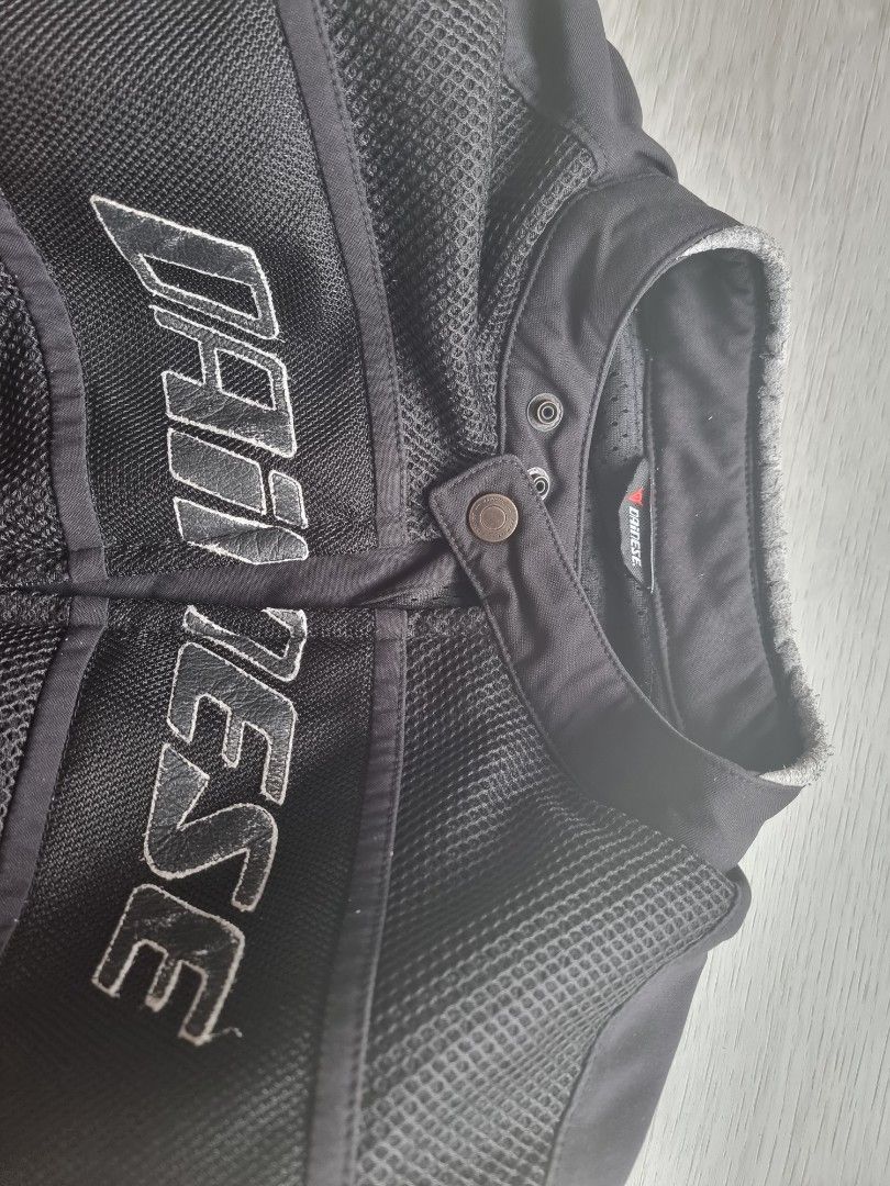 Dainese Mesh Jacket Size 50, Motorcycles, Motorcycle Apparel on Carousell