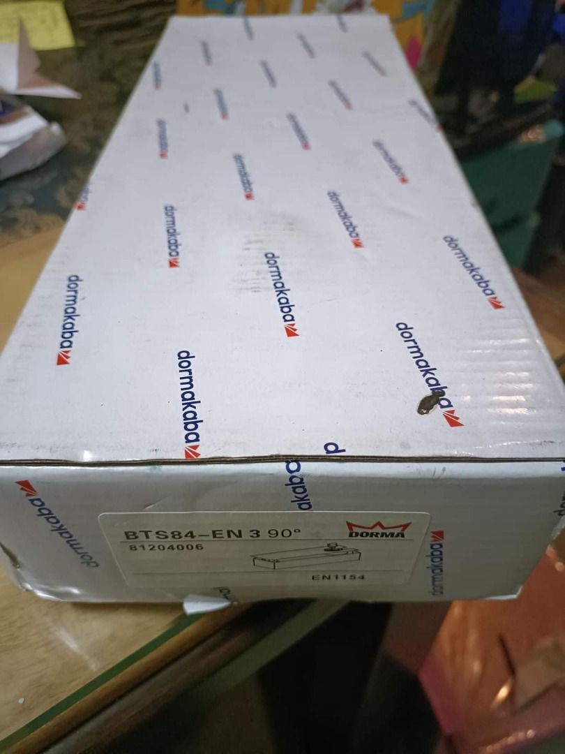 Dorma Floor hinge, Commercial & Industrial, Construction Tools & Equipment on Carousell