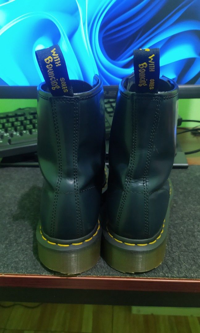 Dr Martens 1461 Navy Blue MIT UK5, Men's Fashion, Footwear, Boots on Carousell