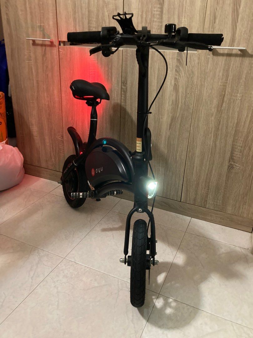 DYU D1 Electric Scooter, Sports Equipment, PMDs, E-Scooters & E-Bikes ...