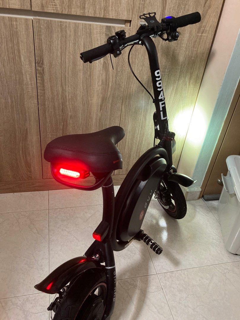 DYU D1 Electric Scooter, Sports Equipment, PMDs, E-Scooters & E-Bikes ...