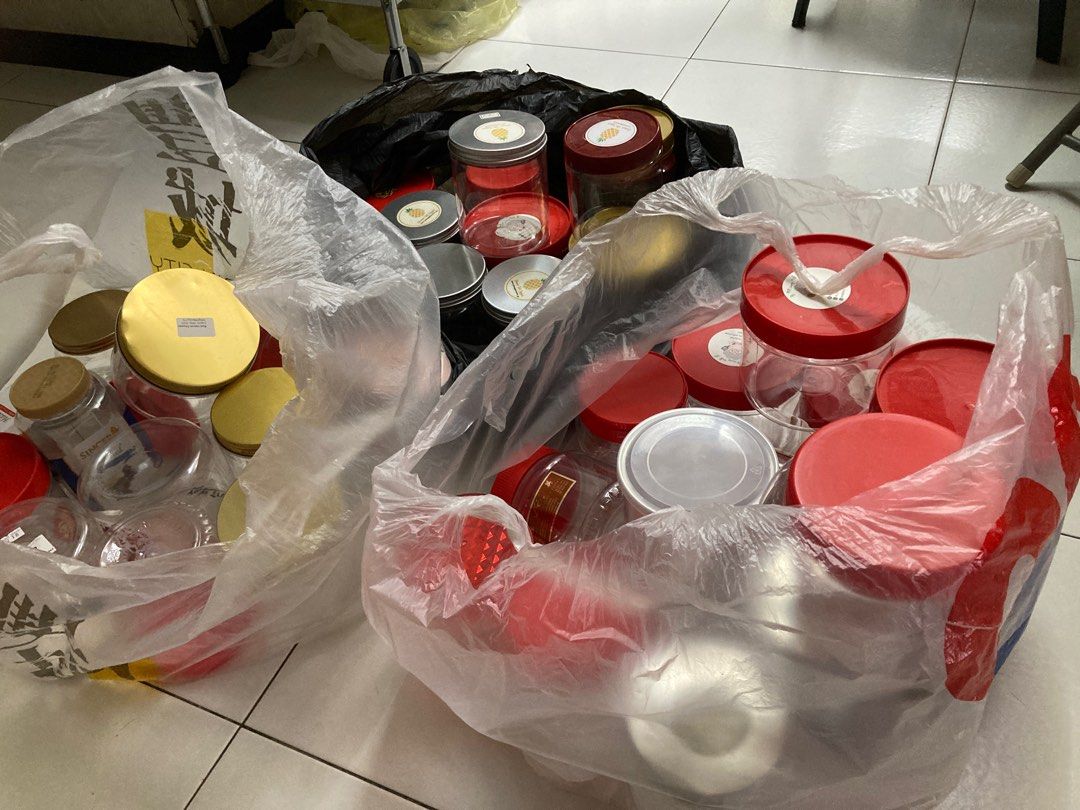 Empty plastic containers, Everything Else on Carousell